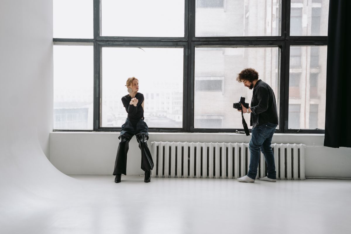 Quelles Sont Les Meilleures Poses Pour Un Shooting Photo ? » Guide Partir